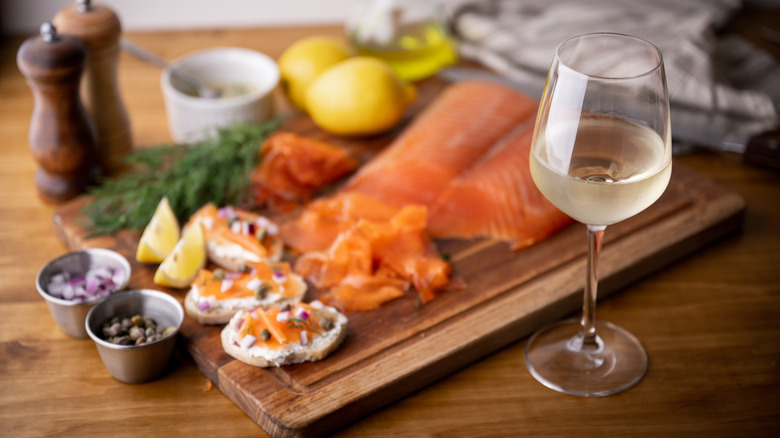 How To Properly Pair Wine With Raw Fish