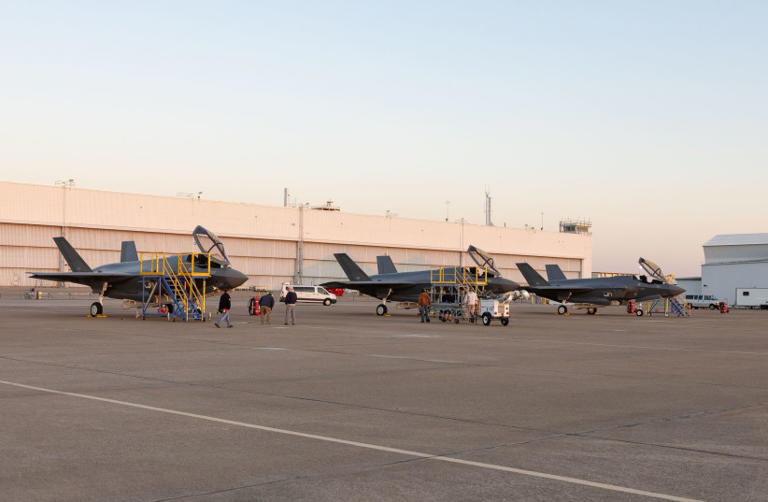 Netanyahu removes Nevatim Airport bill from agenda after opposition ...