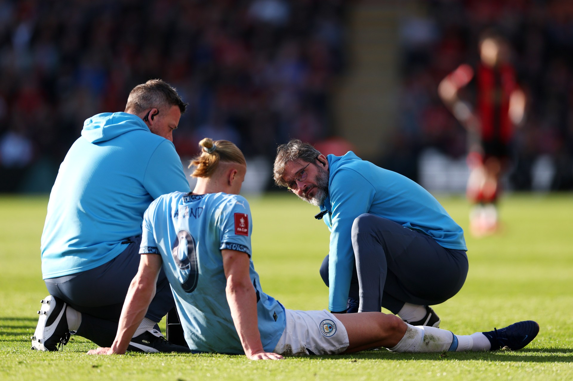 Erling Haaland injury update as Man City star leaves stadium on crutches