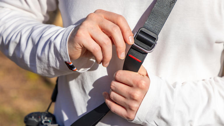 I tried Peak Design's new leather camera strap, and it's a lesson in ...
