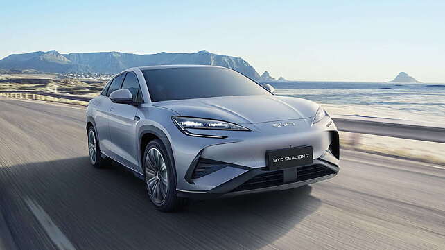 BYD Launches Super e-Platform: 1,000kW Chargers, New 580kW Motor Developed