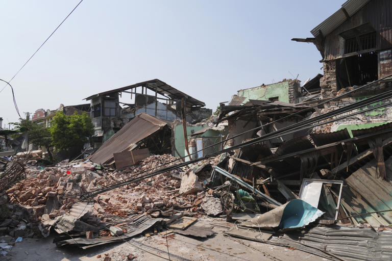 Officials survey damage in Myanmar's earthquake-devastated central areas