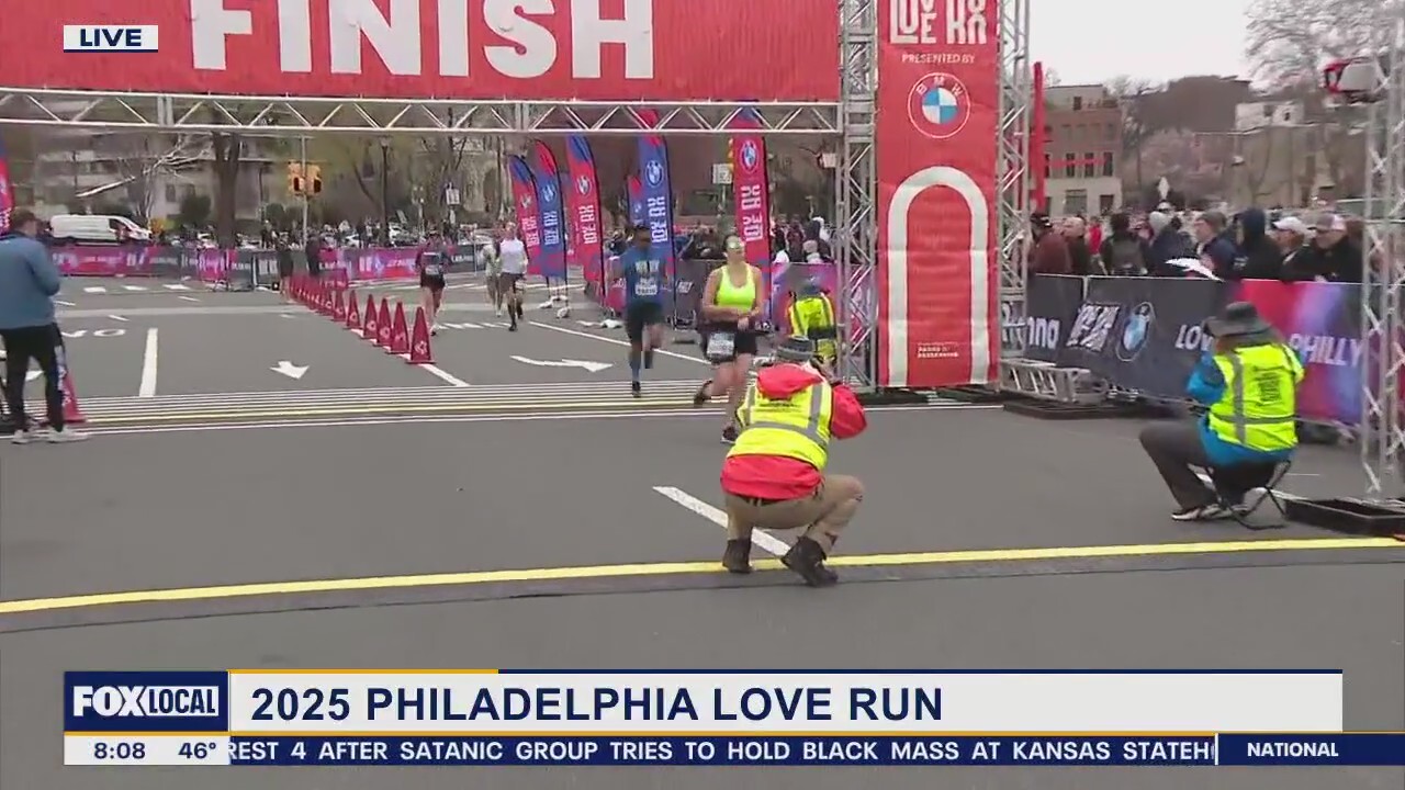 Philadelphia LOVE Run races to the finish for 2025