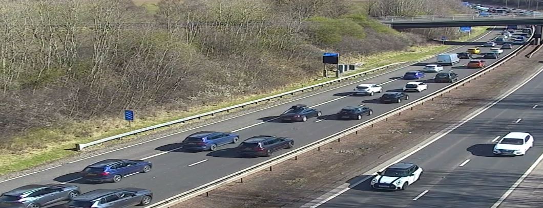 Edinburgh drivers on M8 facing delays at Hermiston Gait after crash ...