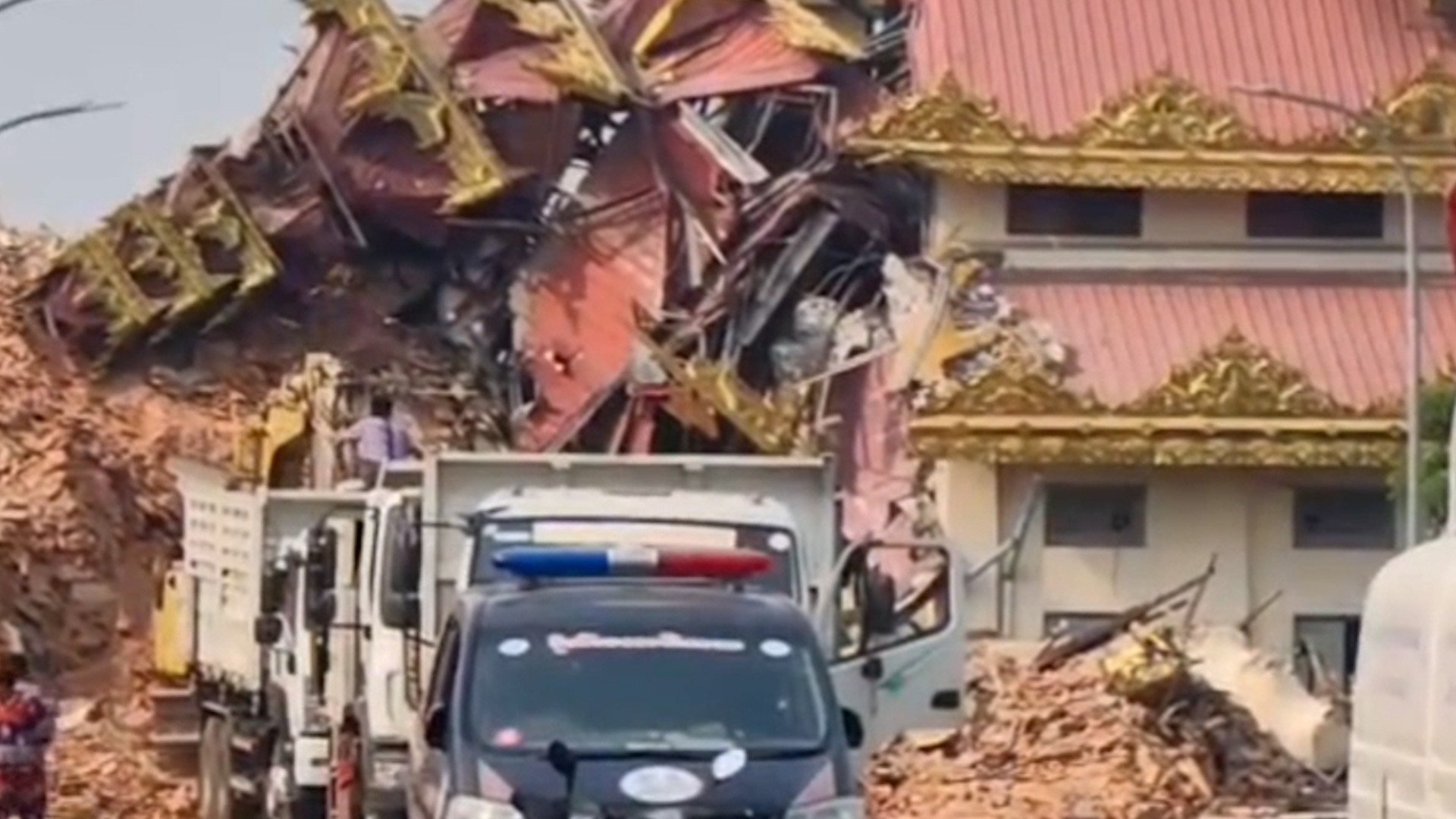 Shocking video shows devastation in Mandalay, Myanmar, after deadly ...