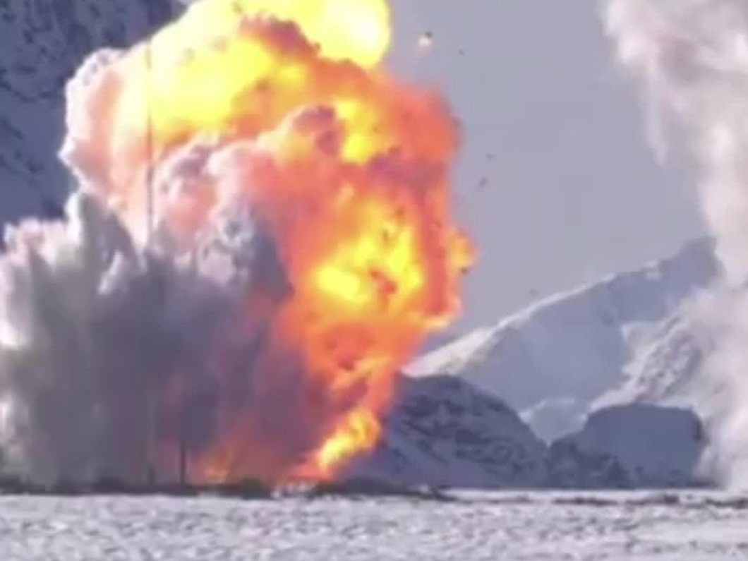 Huge explosion: German rocket crashes shortly after launch