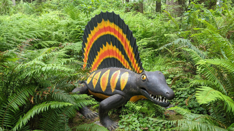 A Unique Attraction On The Oregon Coast Is A Roadside Garden With Life ...