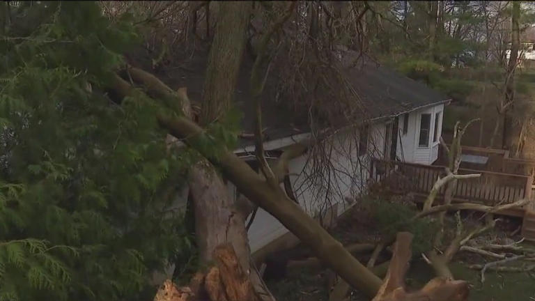 Severe weather, intense wind gusts leave behind widespread damage in NW ...