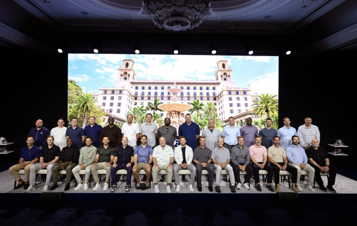 Only 1 NFL Coach Is Missing From Annual Coaches Photo