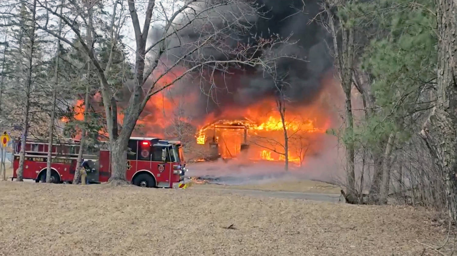 U.S. Bank says it believes its vice chair was on plane that crashed in ...