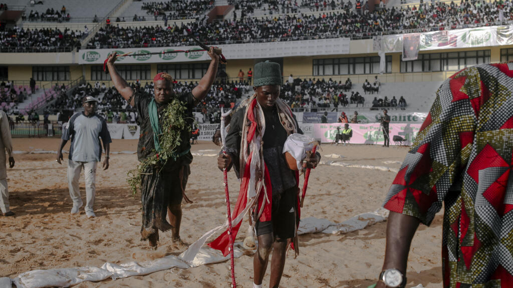 Sénégal: après six semaines de suspension, les combats de lutte vont ...