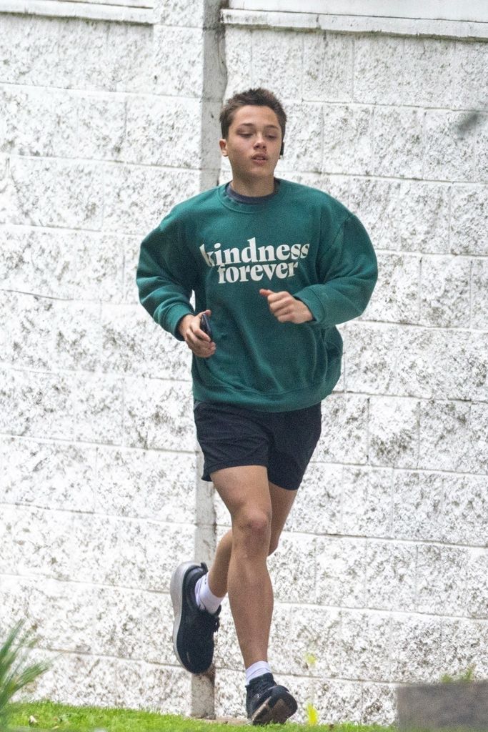 Angelina Jolie and Brad Pitt's teen son Knox sends powerful message ...