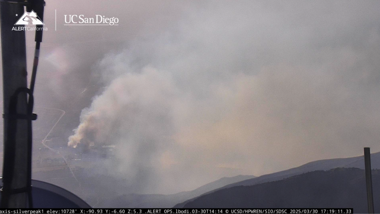 Rapidly growing Silver Fire prompts evacuation orders in Inyo, Mono ...