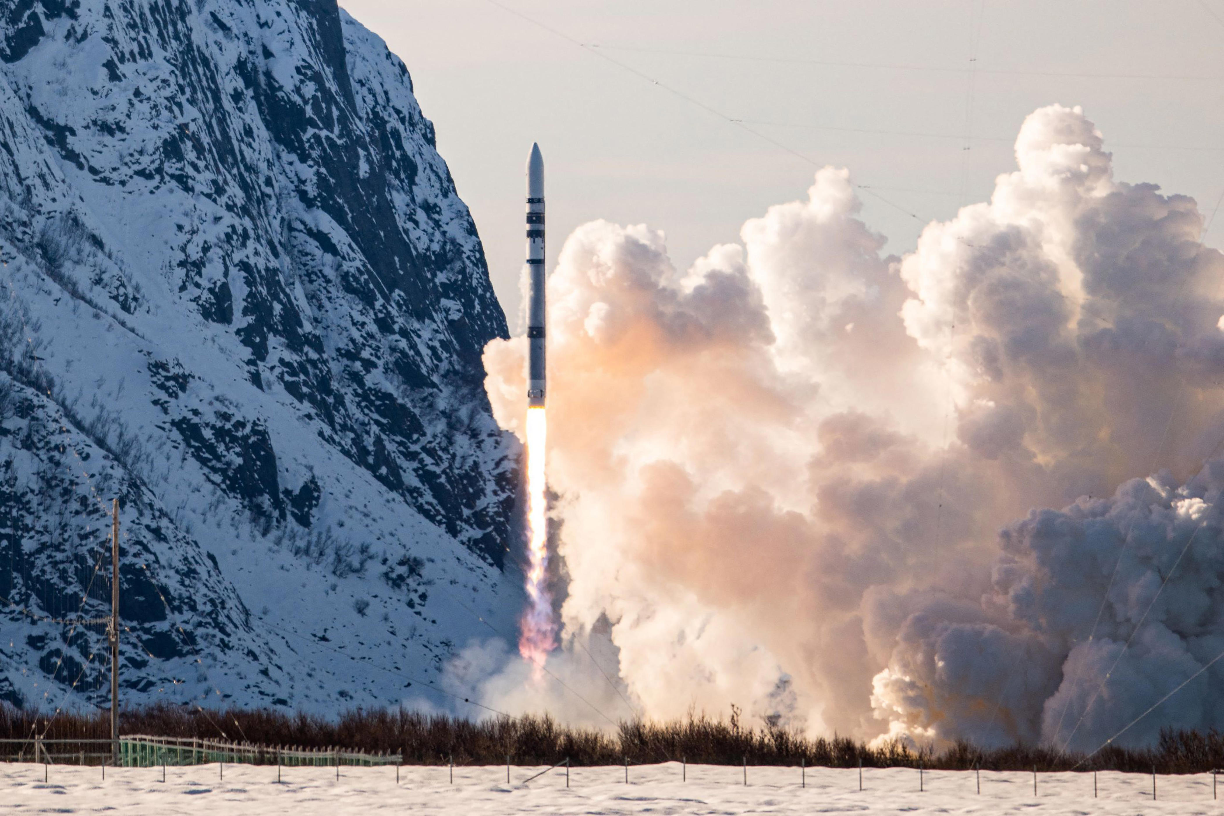 German ‘Spectrum’ rocket explodes after launch in Norway