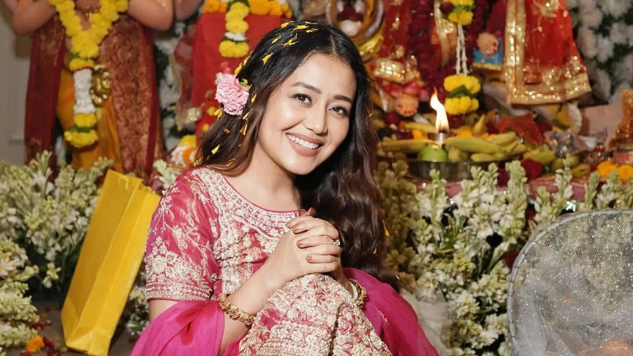 Neha Kakkar shares a cryptic response after Melbourne concert ...