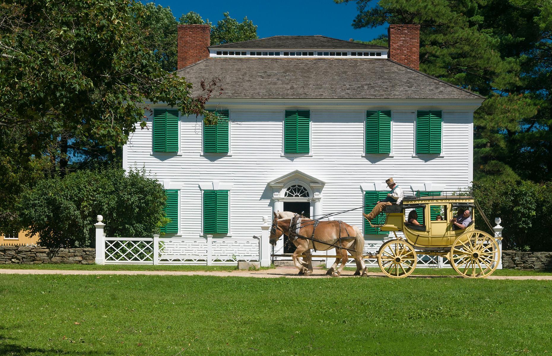 Step Inside America’s Most AMAZING Time-Capsule Homes