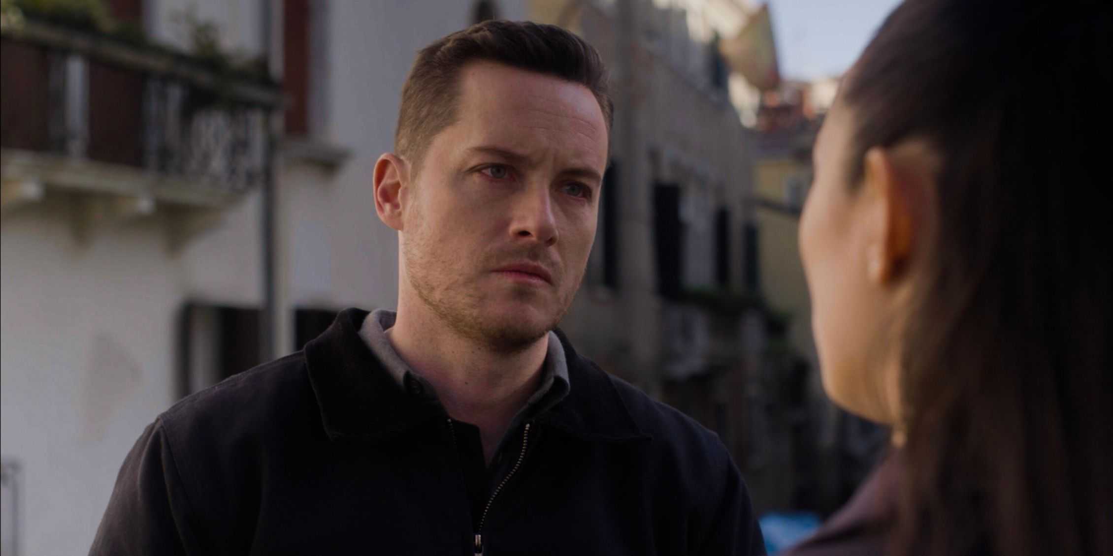 Chicago PD Stars Reunite With Jesse Lee Soffer In New Photos From FBI ...