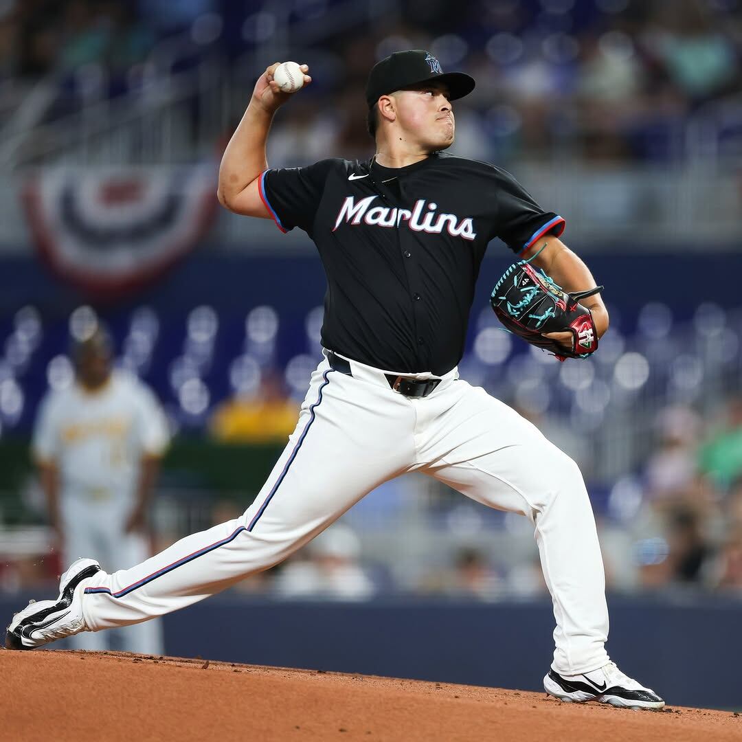 Valente Bellozo se fue sin decisión en su debut en la MLB