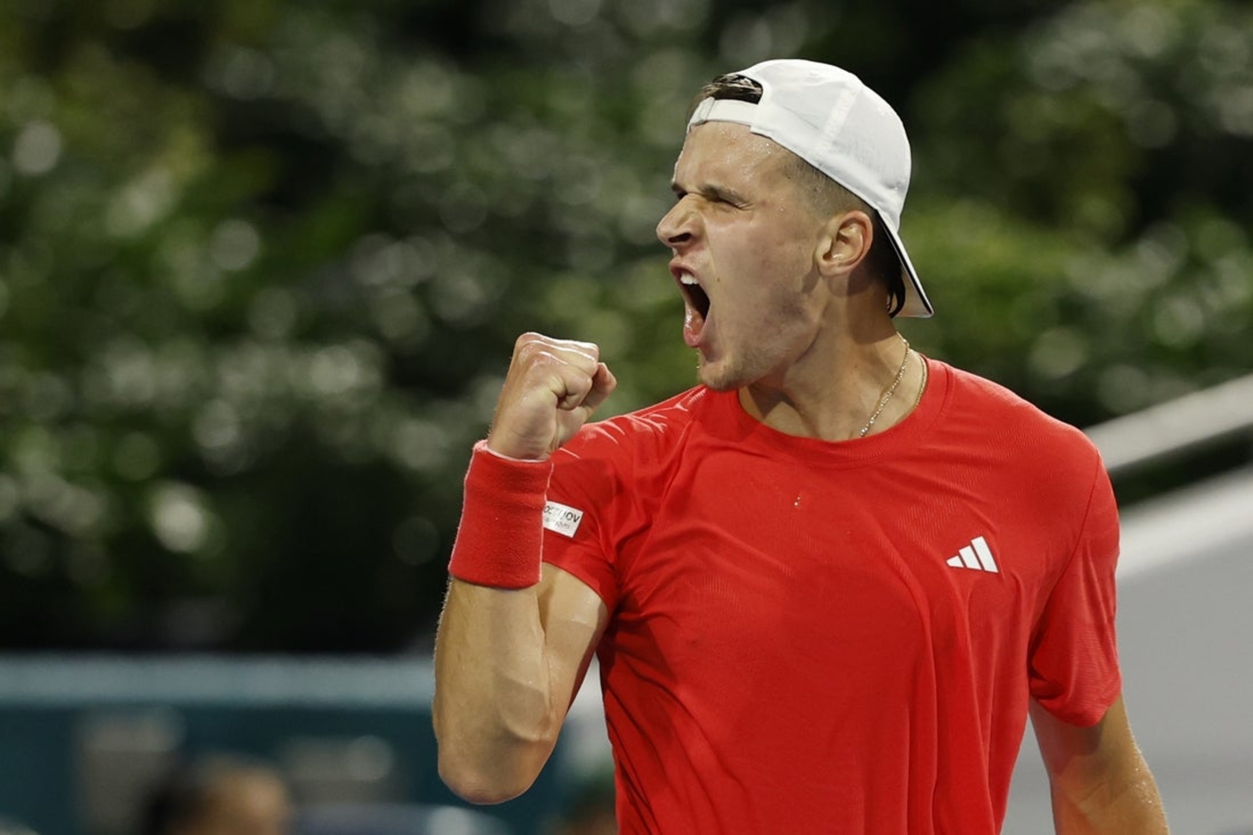 Jakub Mensik stuns Novak Djokovic in Miami for first title