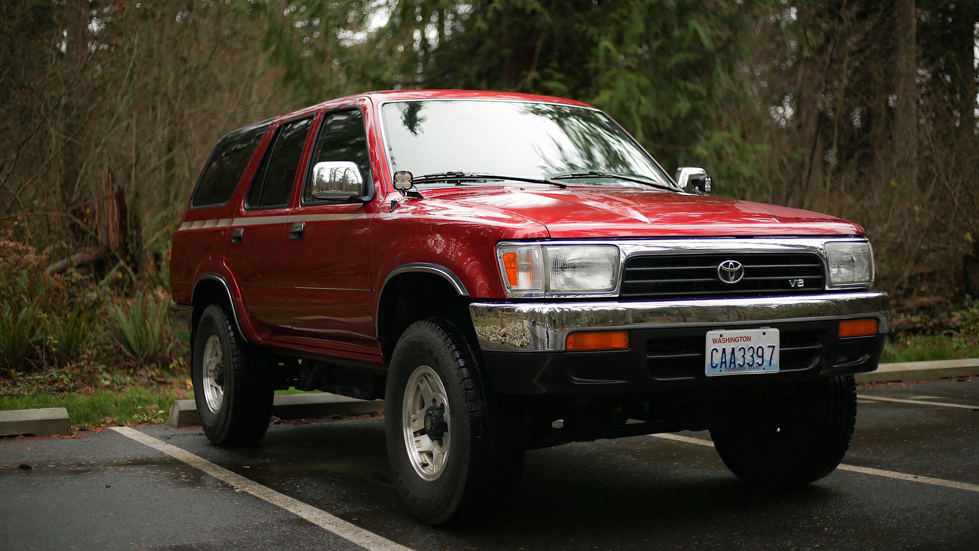 Forget The New Stuff: These 10 Classic SUVs Just Won't Quit