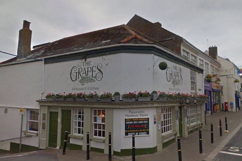 Historic Cornwall pub seeks to extend opening hours despite council ...