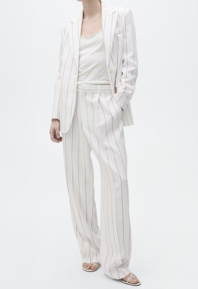 Lente-chic: het Mango-pak dat je garderobe een upgrade geeft