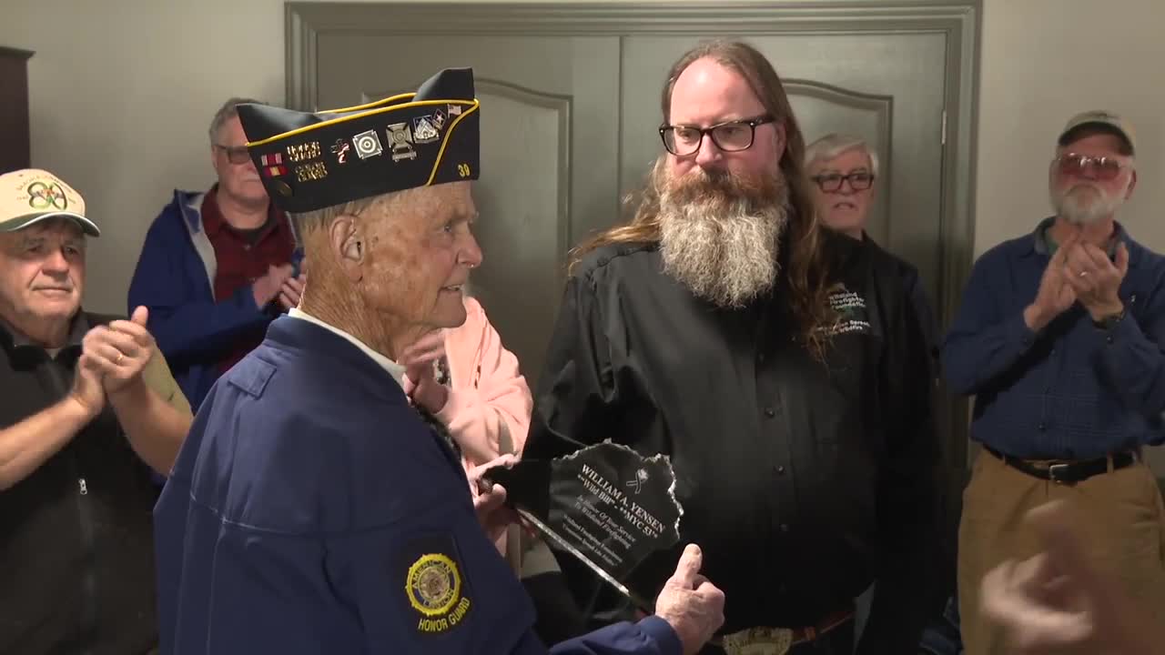 'You gotta be a little crazy': Meet 92 year-old Idaho smoke jumper ...