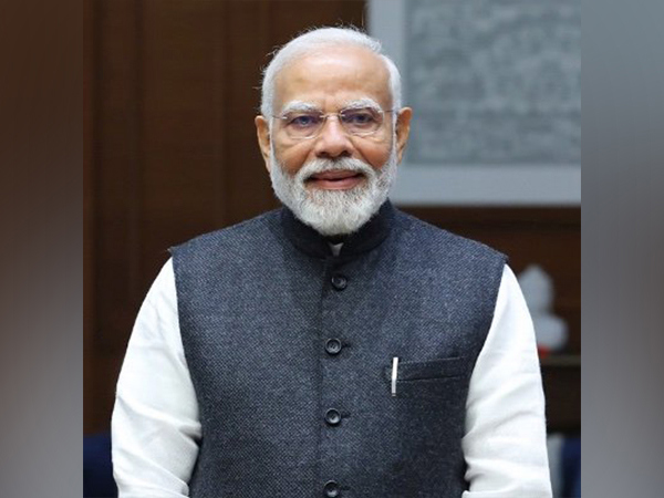 PM Modi extends greetings on occasion of Eid-ul-Fitr PM Modi extends greetings on occasion of Eid-ul-Fitr