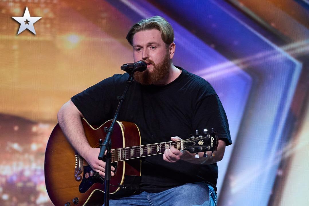 Watch: Doncaster teacher wows Britain's Got Talent with funny song ...
