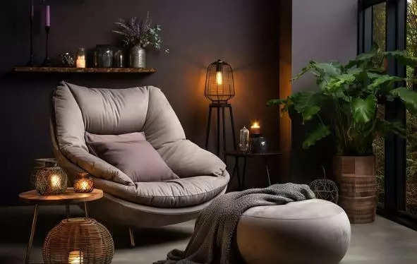 Smart Decor Hacks To Maximize Your Small Apartment