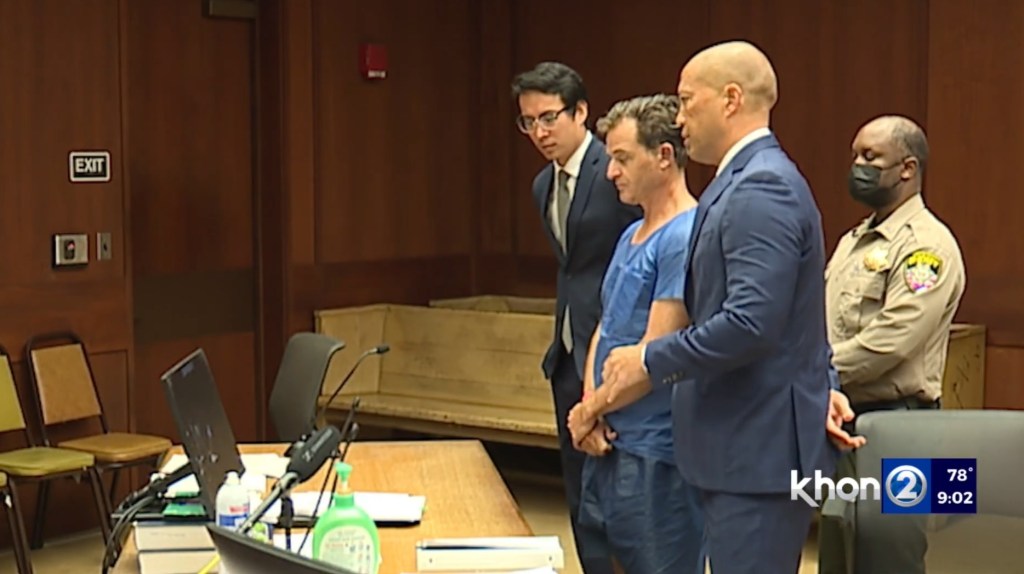 Doctor accused of trying to kill his wife on Hawaii cliff was prone to ...