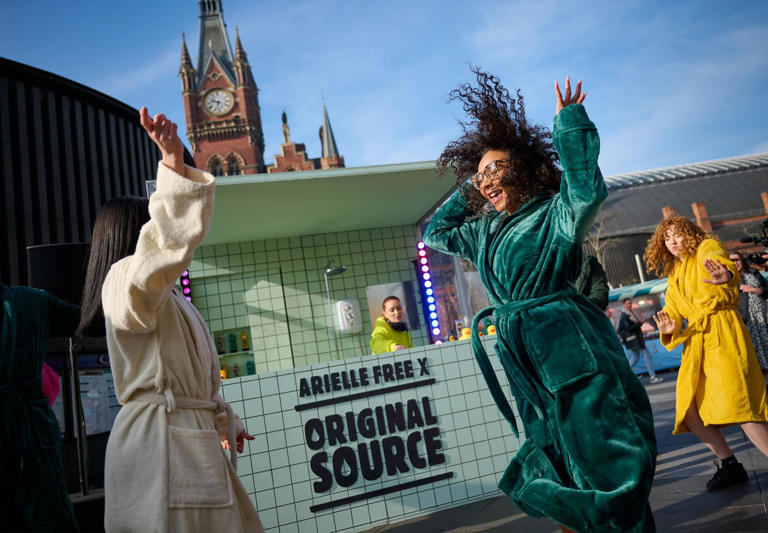 Smoking Gun energises commuters with Morning Mantra Rave for Original ...