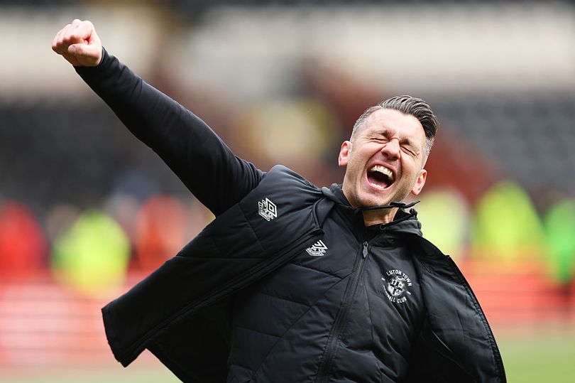 Luton Town verdict should worry Leeds United as new 'identity' puts ...