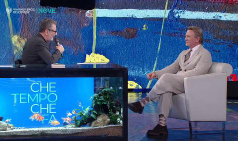 ‘Costanza’ parte bene e atterra Gerry. Fazio e Craig soffrono Iene e Stasi