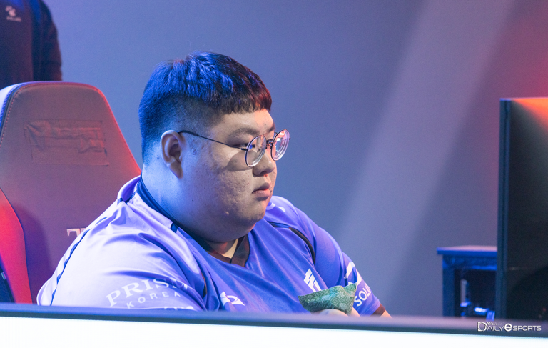 [FSL] DN 프릭스 '구끼' 김시경, 개막전서 '프로스트' 김승환에 2-0 완승