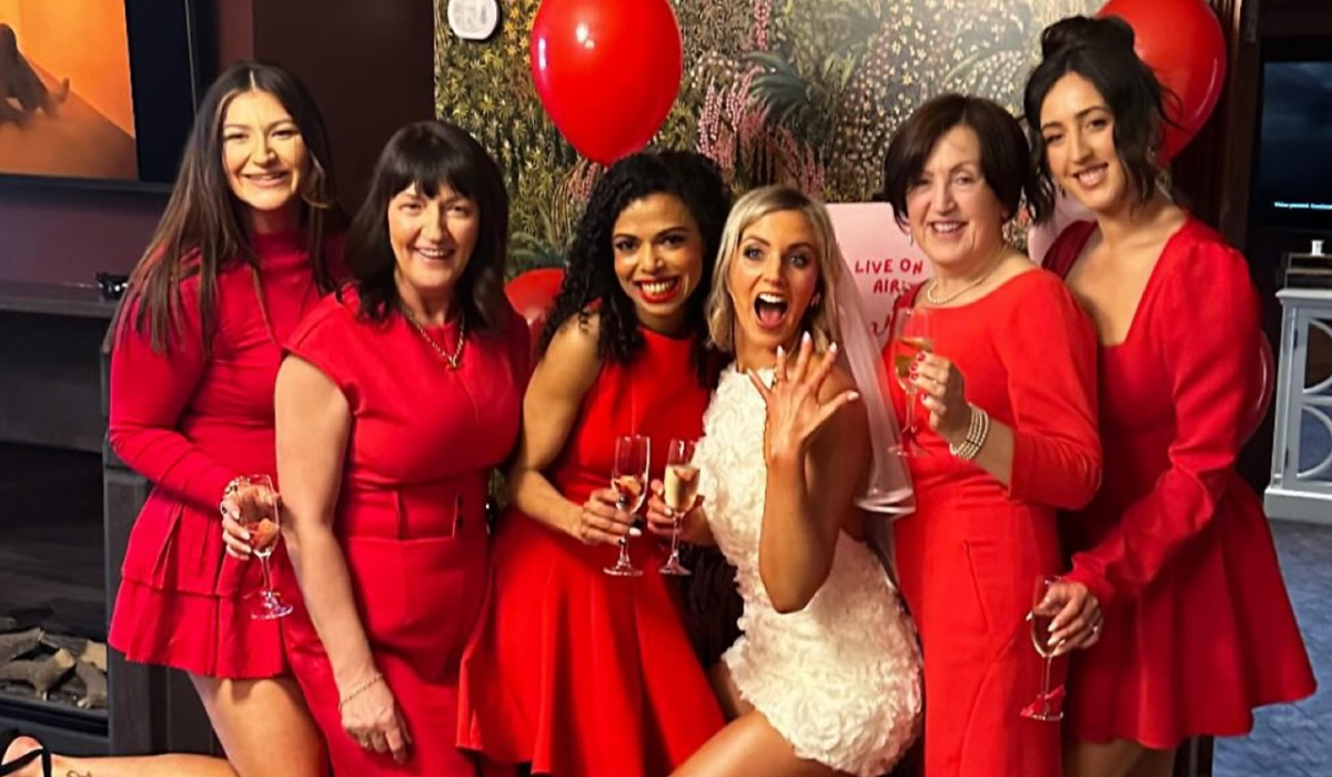 'Red hot' RTÉ star Ciara Revins throws Cork-themed hen party in Killarney