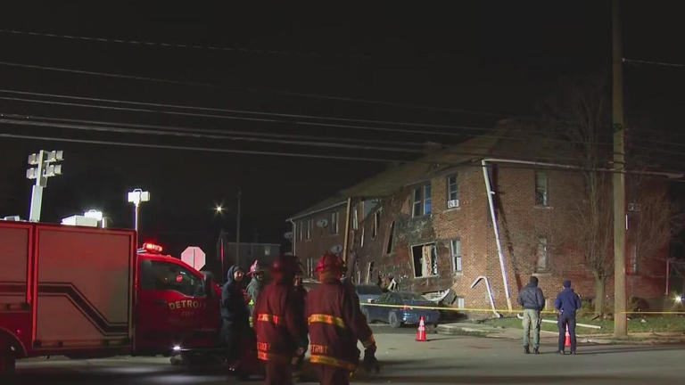 Fire, possible explosion at West Detroit apartment building injures 12 ...