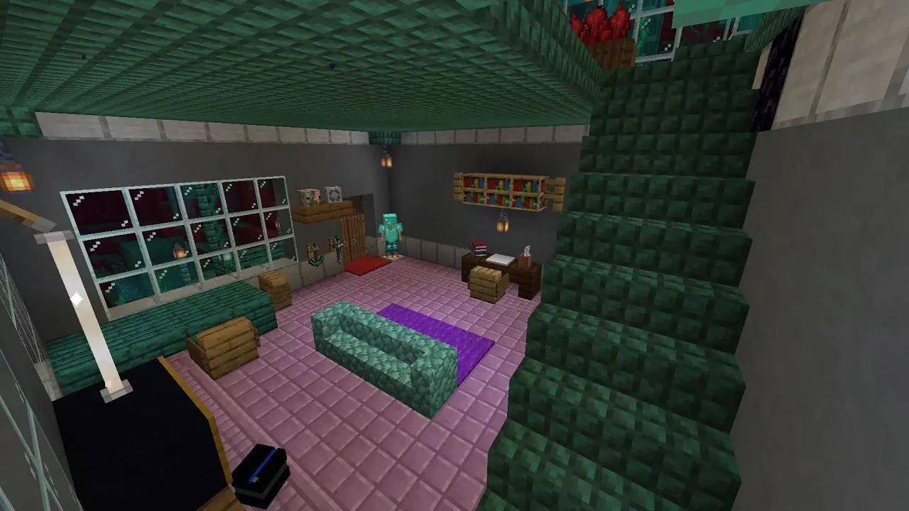 How to build a safe Nether Base in Minecraft