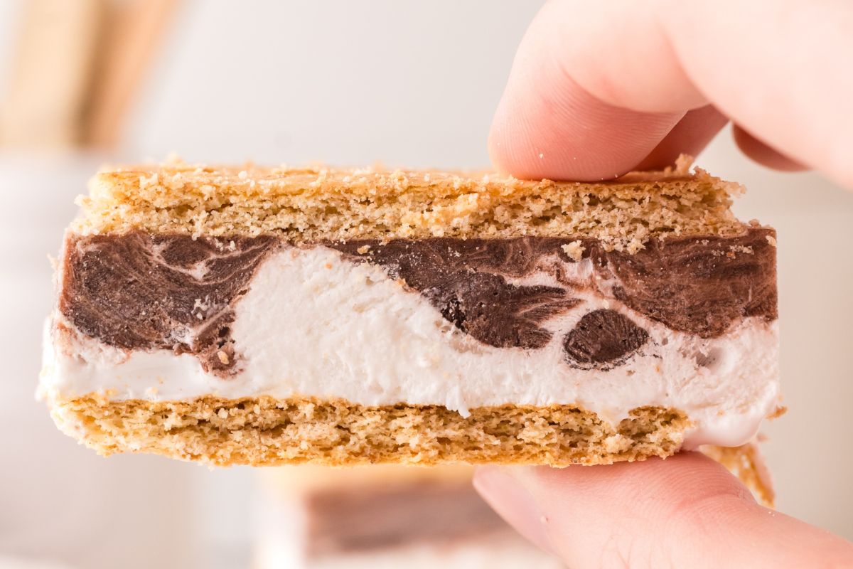 31 unforgettable reader-favorite Cool Whip recipes