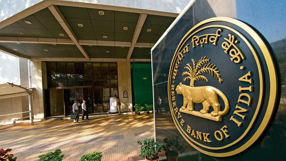RBI Rule: Can the bank put your account in minus if you do not maintain ...