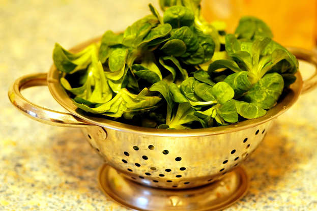10 Reasons You Should Eat More Leafy Greens 10 Reasons You Should Eat More Leafy Greens