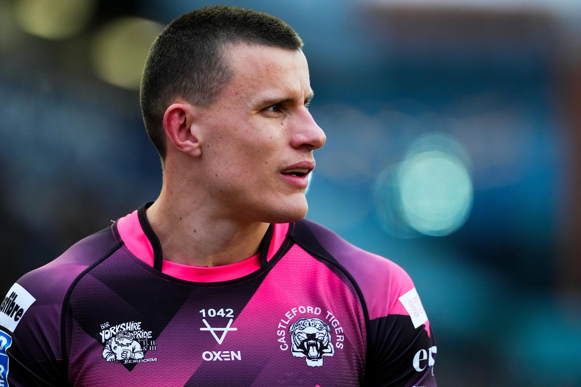 Castleford Tigers winger Innes Senior banned and Hull FC players ...