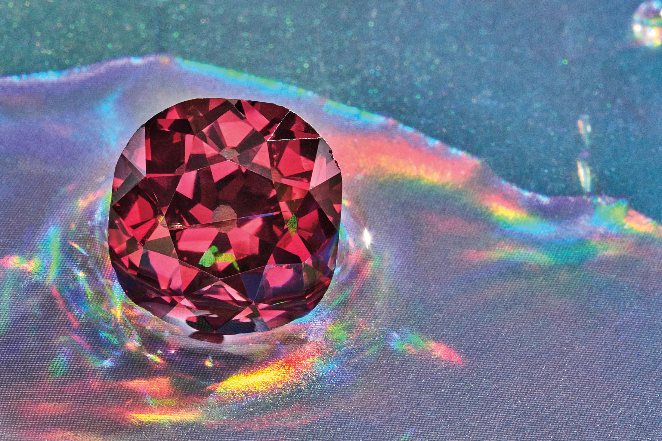 See for Yourself One of the World's Rarest Red Diamonds at the ...