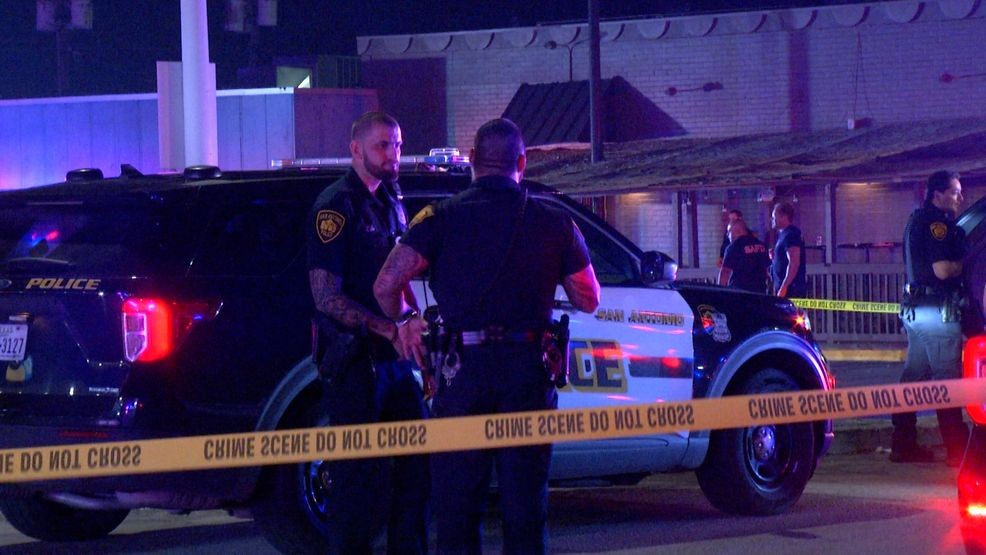 Gunfight erupts at Northwest Side bar, leaving one dead and four ...