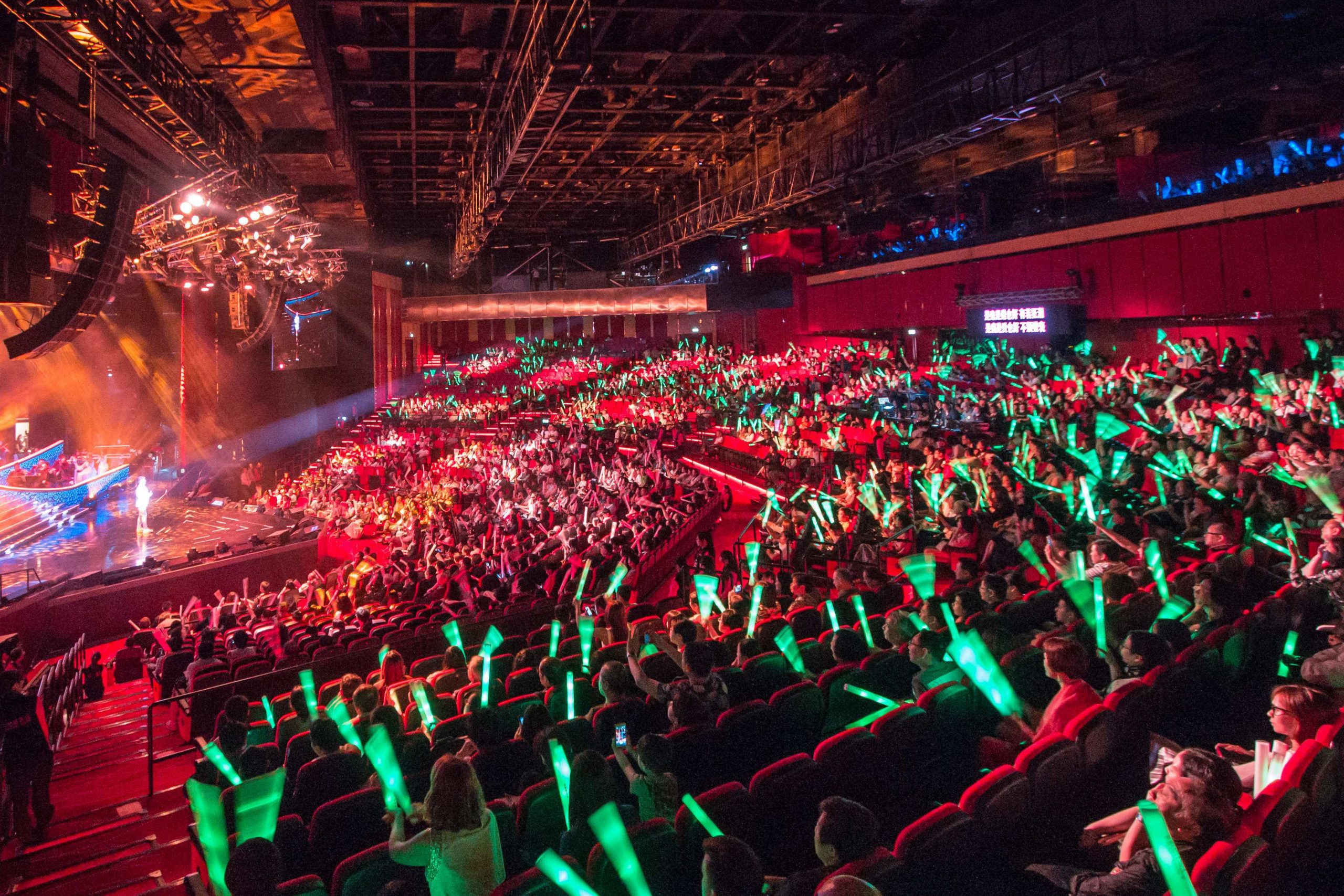 23 Iconic Broadway Musicals That Have Redefined Theatre