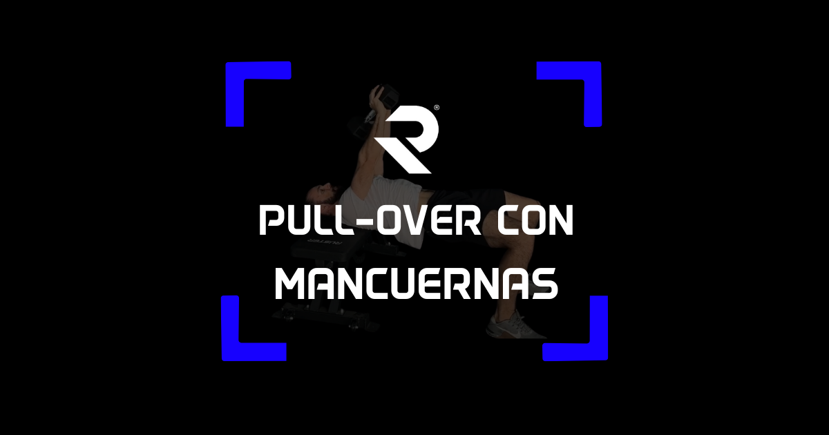 Pullover con mancuerna: Técnica, músculos y consejos esenciales
