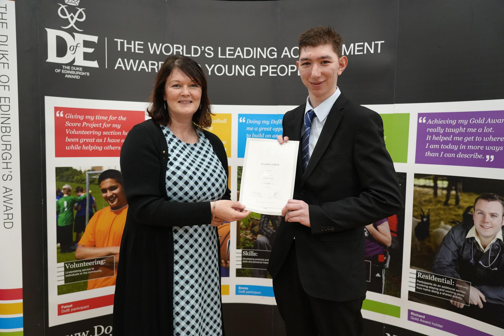 Duke of Edinburgh’s Awards presented to SERC students