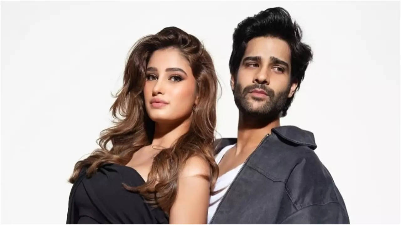 Rasha Thadani talks about her bond with Azaad co-star Aaman Devgan: 'We ...