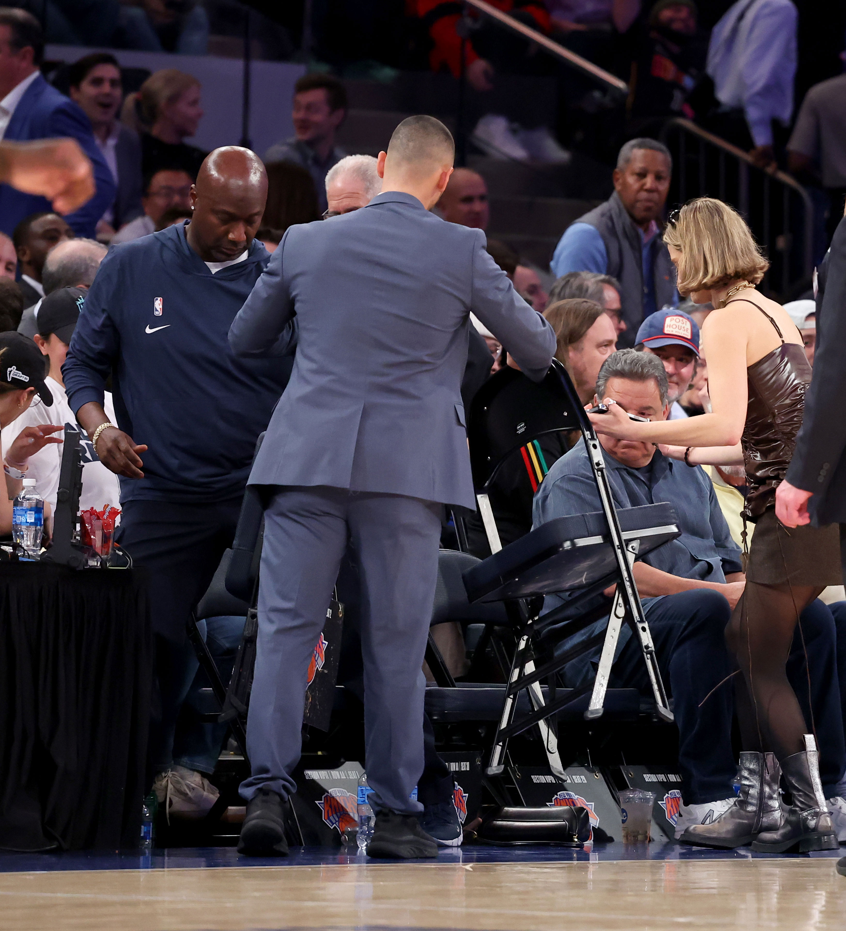 Tracy Morgan speaks out from hospital bed after vomiting at Knicks game ...