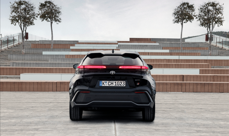 El Toyota C-HR estrena el acabado GR Sport Black Edition: ¿qué lo hace ...